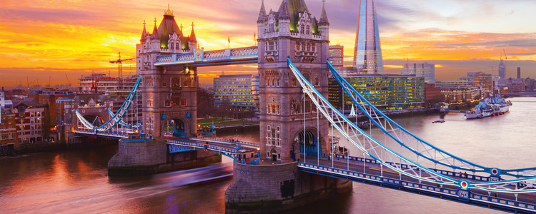 Touring Europe | Cosmos® London Trips