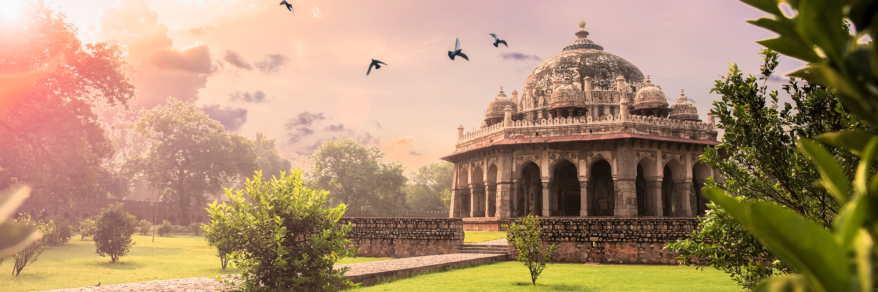 Independent India and Nepal: The Golden Triangle - Globus Dubai Tour